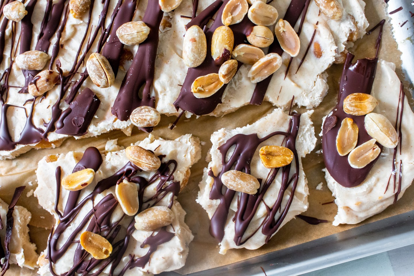 Snickers yogurt bark